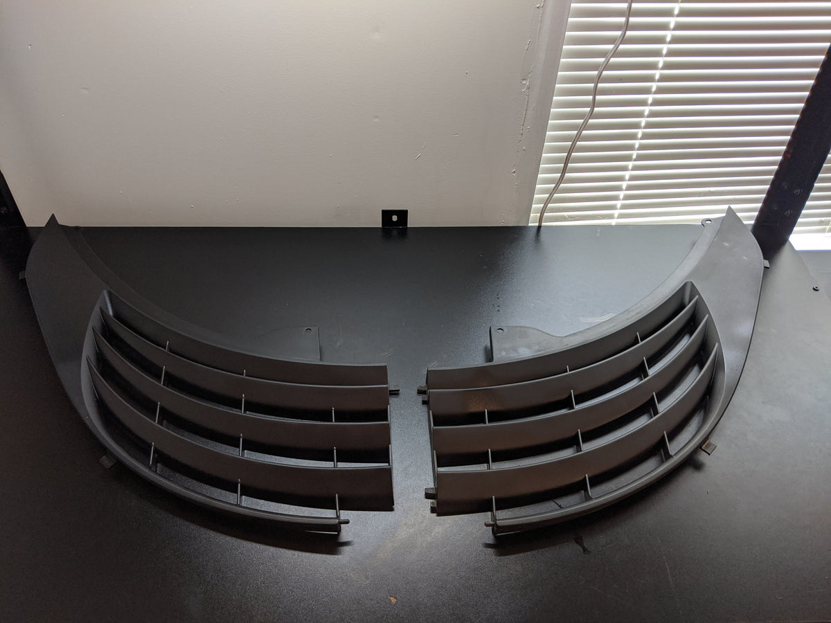 2005-2011 Lotus Elise Front Clam Grill/Radiator Covers Left & Right ...