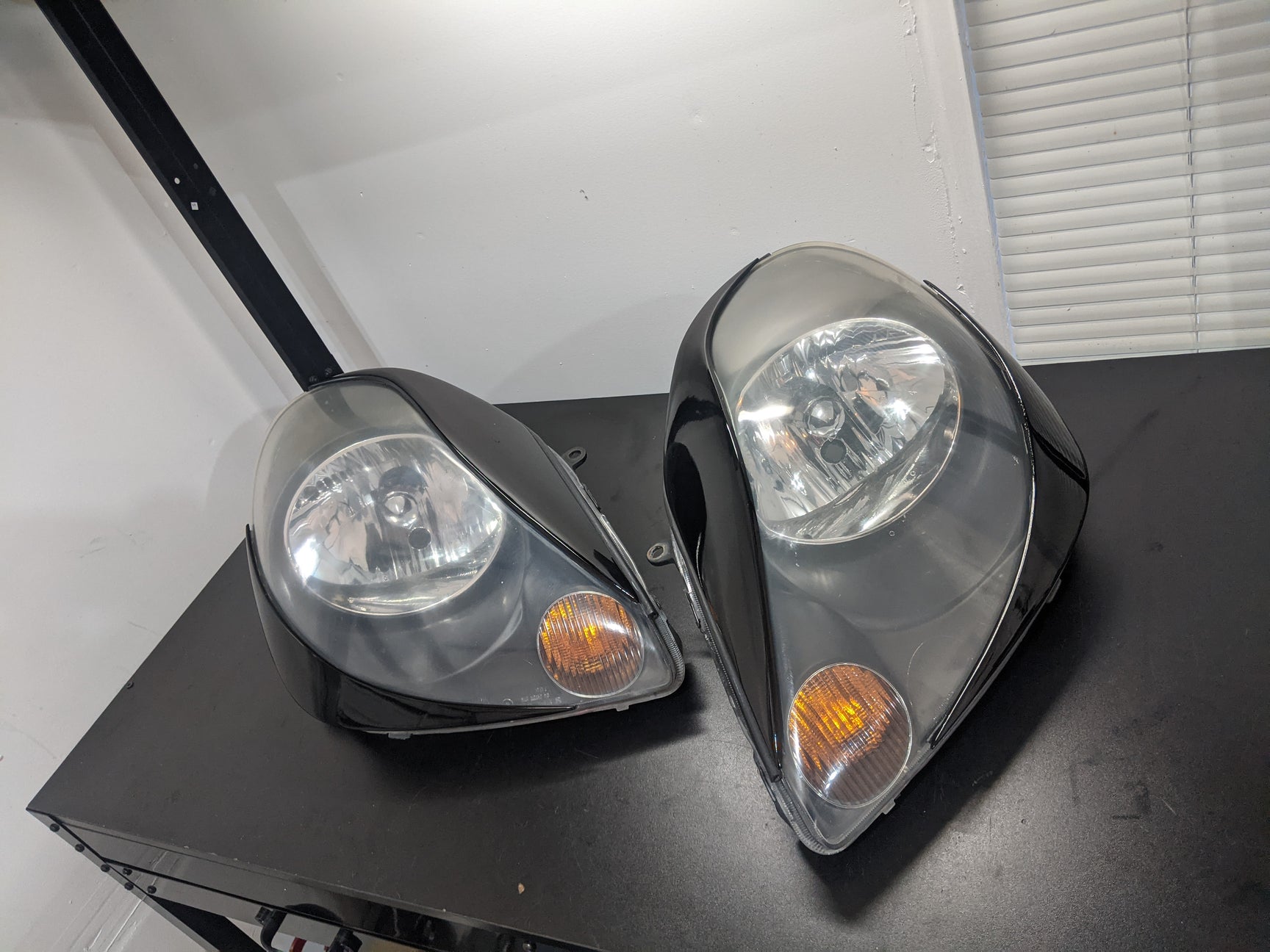 Toyota MR2 Spyder Headlights / C-One Eyelid Covers – MITCH DORE