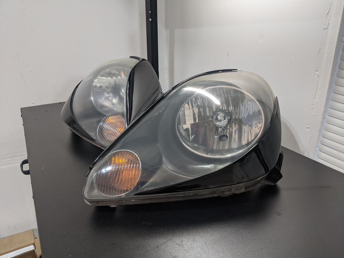 Toyota MR2 Spyder Headlights / C-One Eyelid Covers – MITCH DORE
